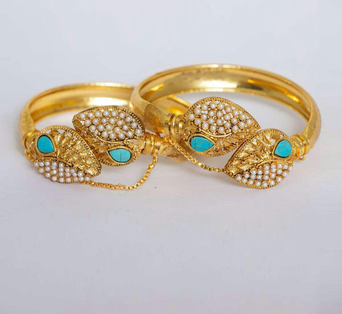 Gold-plated Jarao Bangles - J's Store Traditional Jewlels