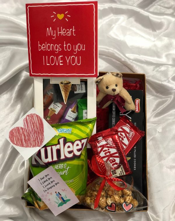 Anniversary Day Munch Box – J's Store